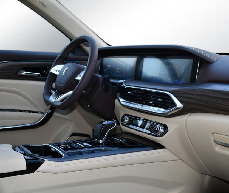 La T77 de Bestune eselegancia en su diseño y seguridad.